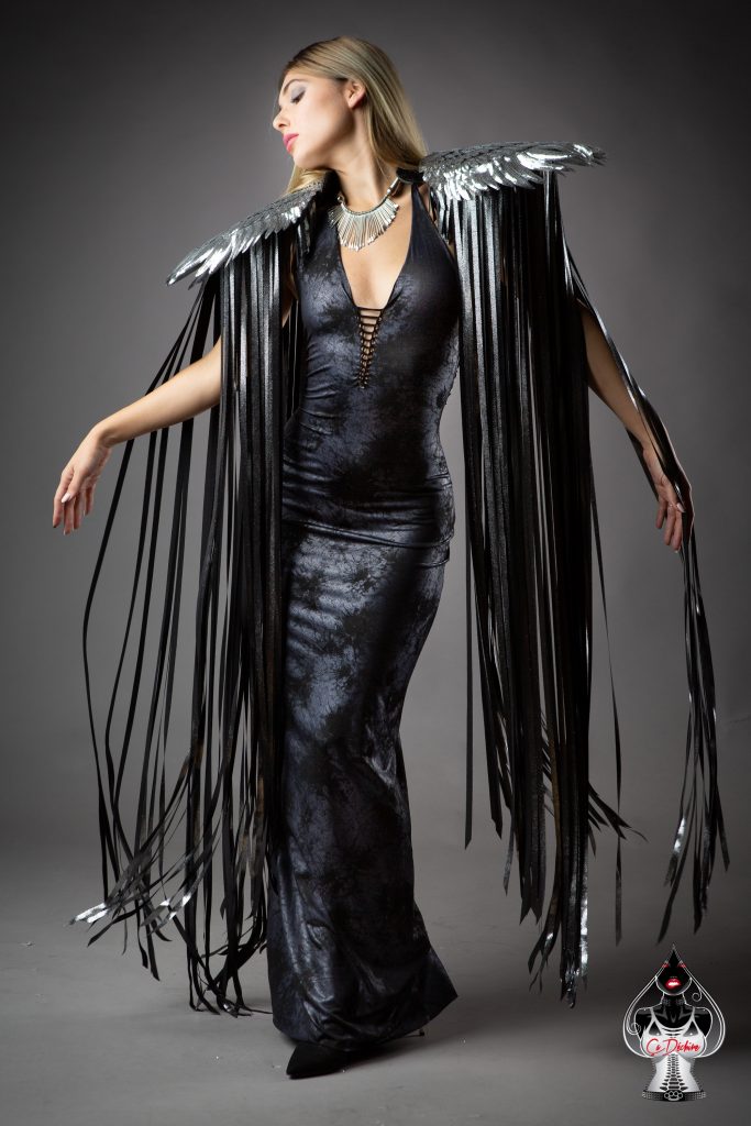 SHOULDER PIECES with Fringed and angel wings - Ça Déchire