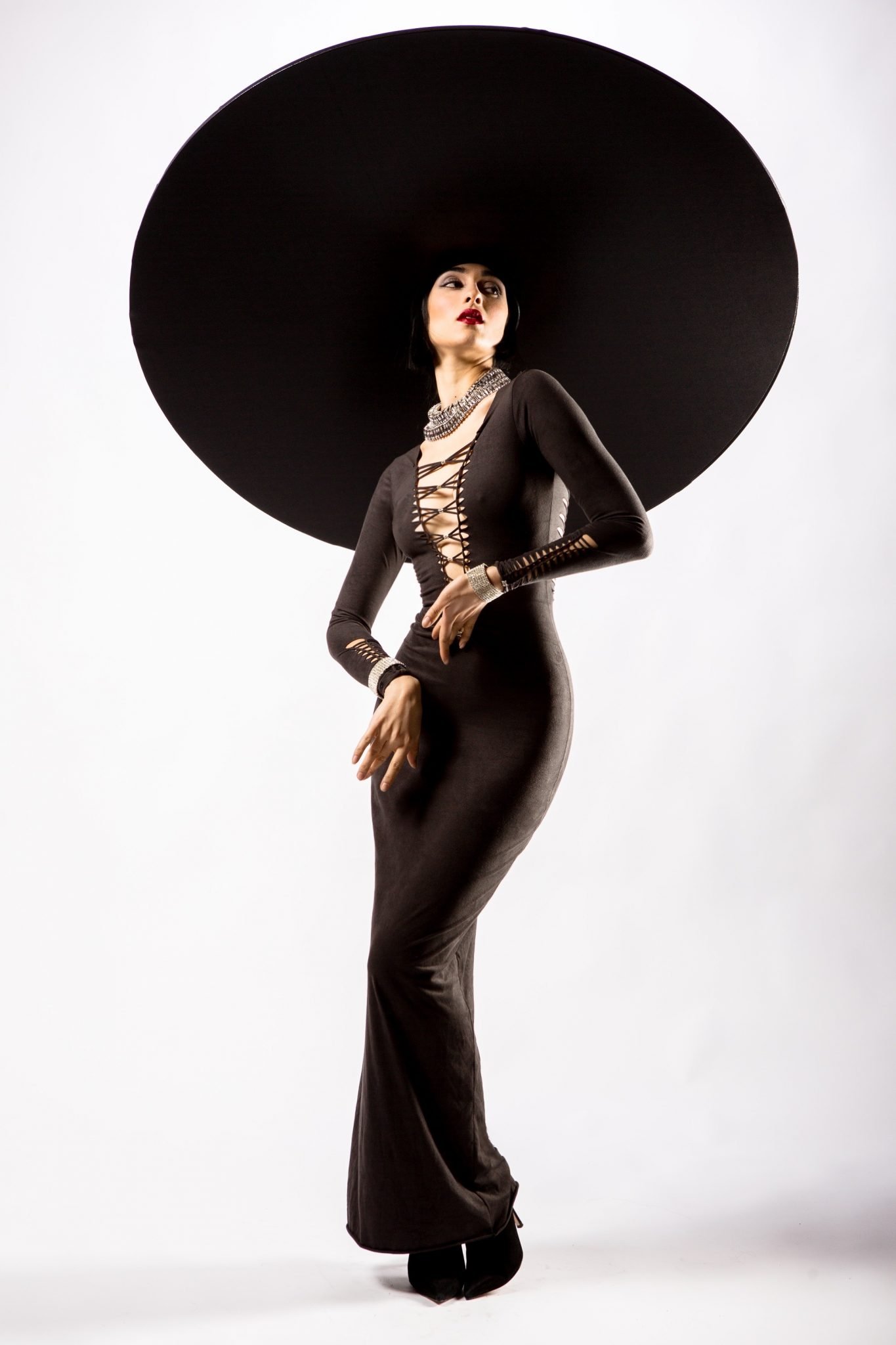 Giant collapsible hat - Oversized hat but foldable in a small bag ...