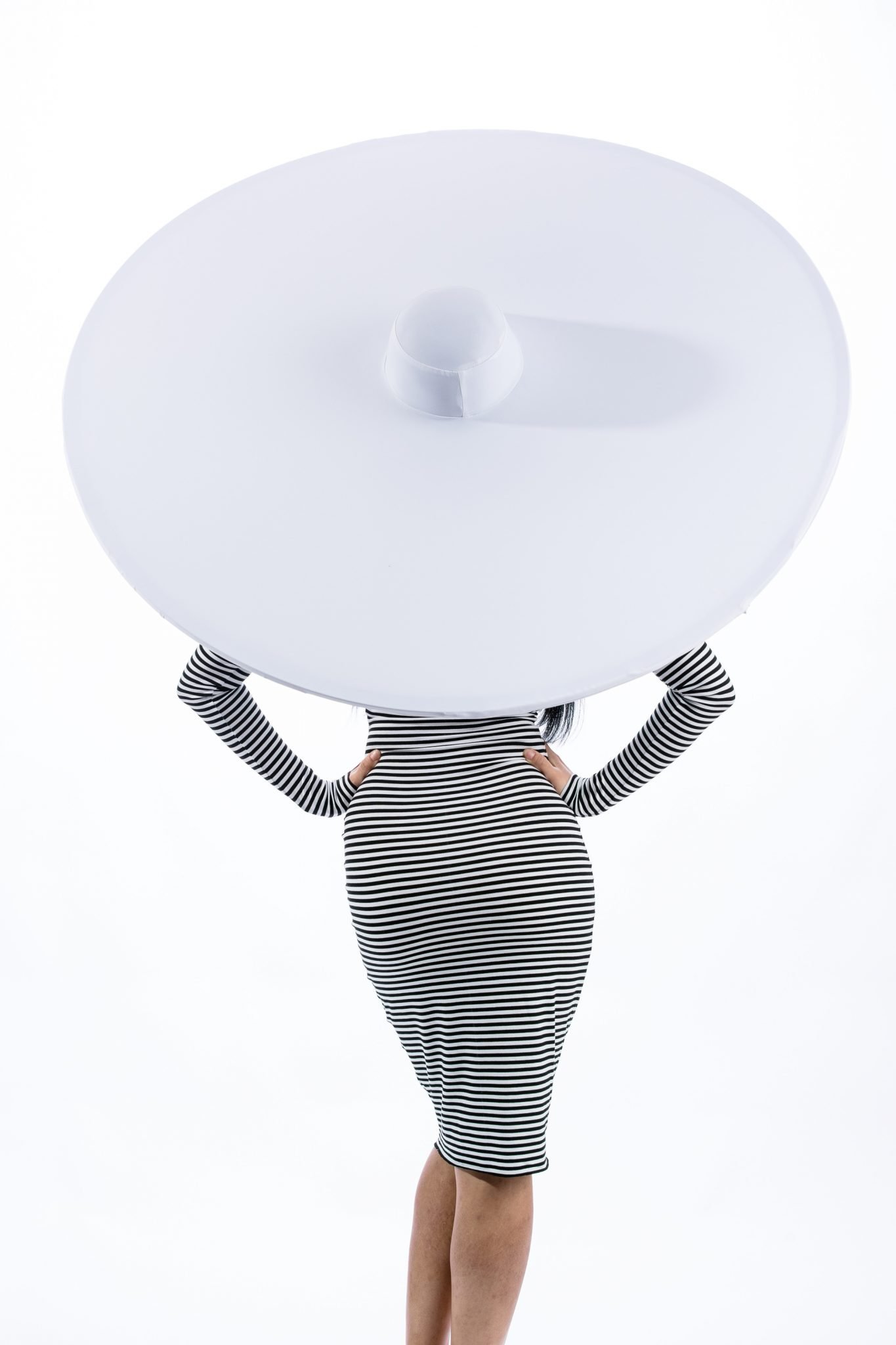 Giant collapsible hat - Oversized hat but foldable in a small bag ...